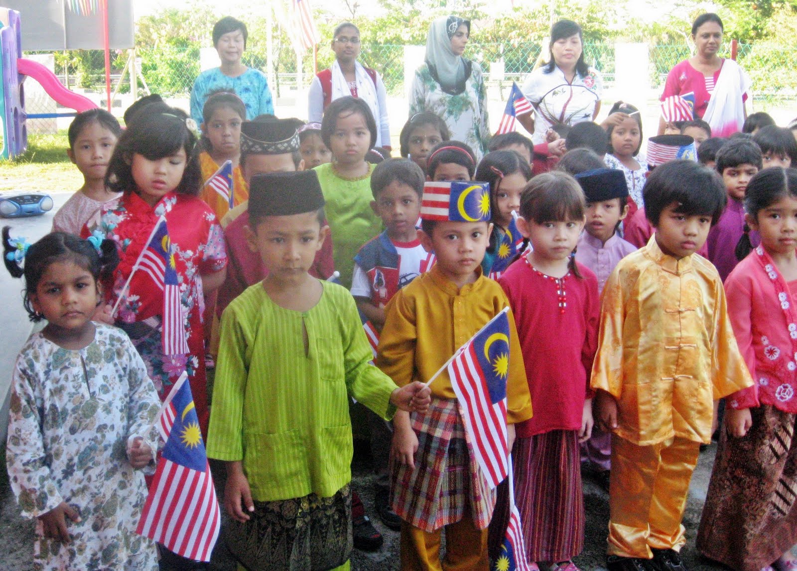 Tadika Sinaran Intelek: Merdeka Raya And Happy Malaysia Day