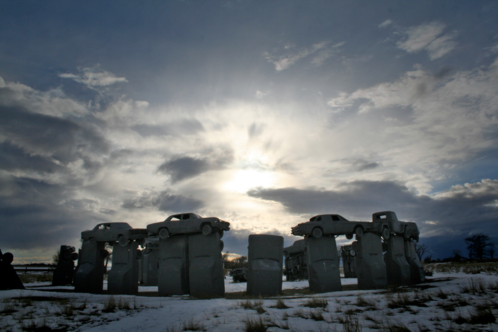El Stonehenge americano: Carhenge, en Nebraska | eAlquilerdecoches Blog