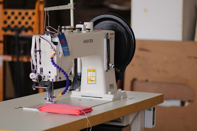 Heavy duty industrial sewing machines: 733 Super heavy duty lifting ...