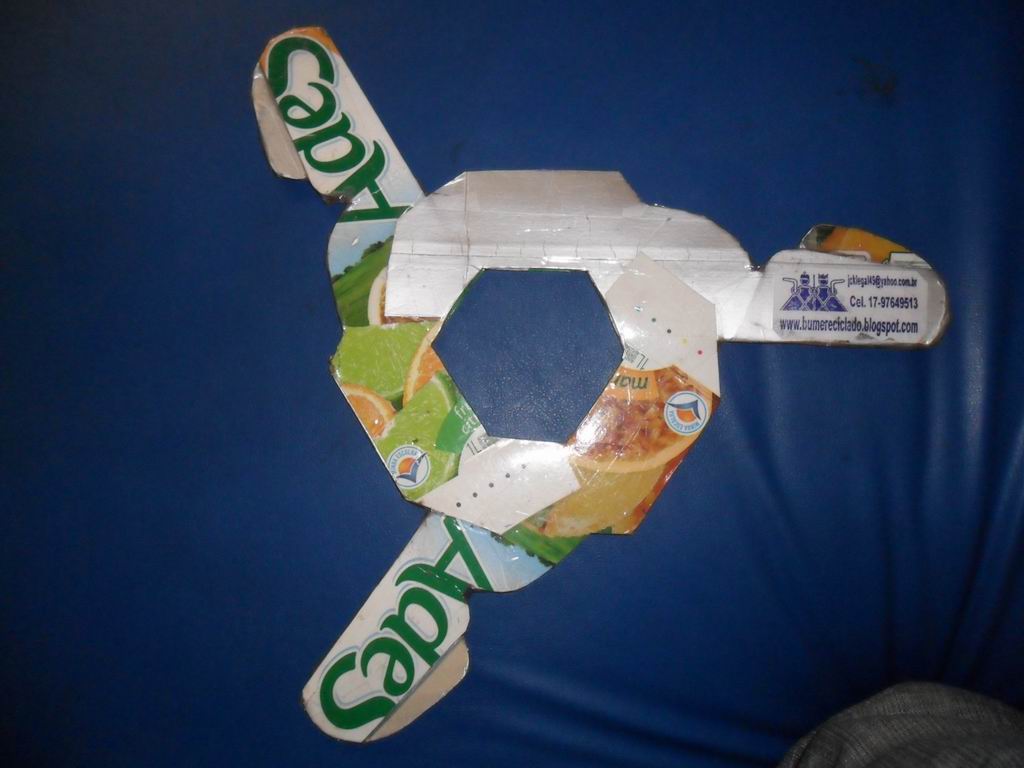 Bumerangue de Papel: Modelos atuais de bumerangue de papel