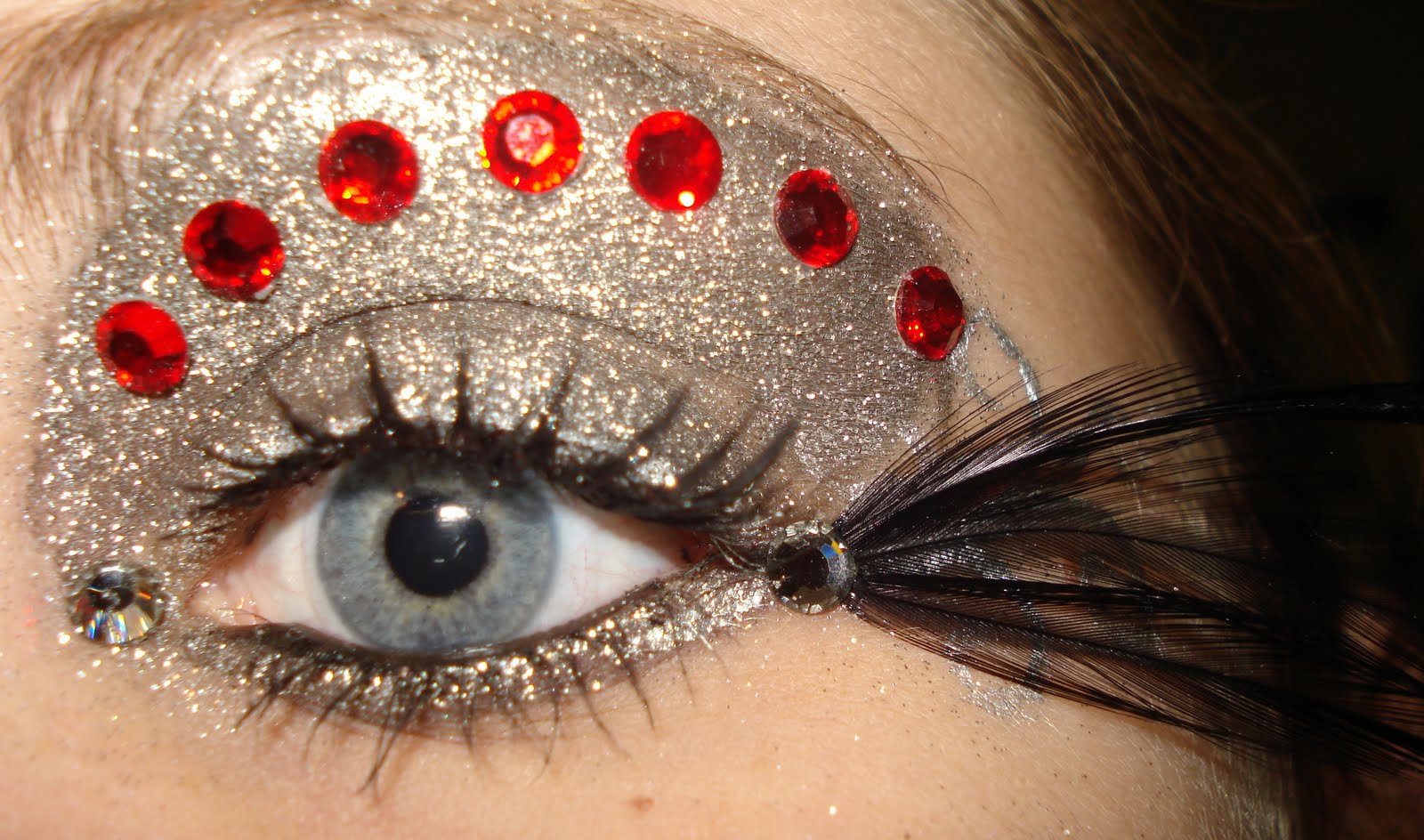 Daily Fashion 4 Us Eyes Fashion
