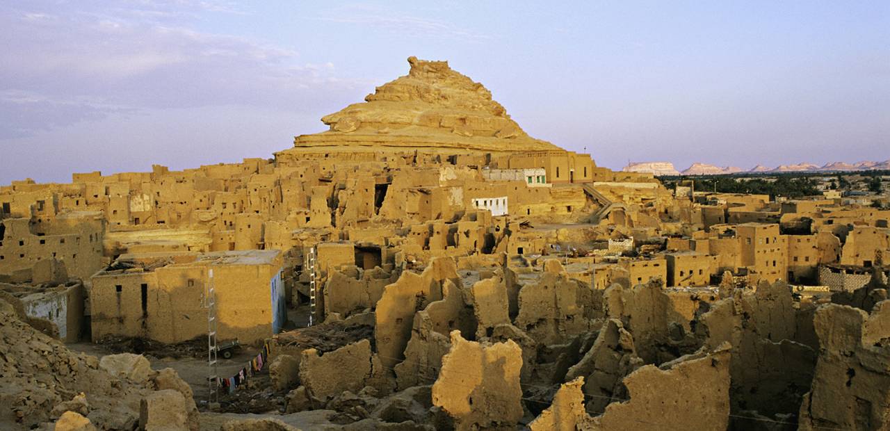 .: Tajemnica mogiły Aleksandra Macedońskiego