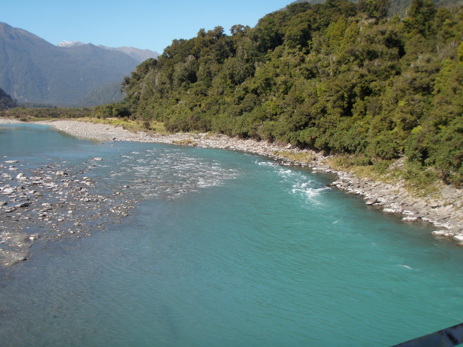 WinnieB South Island Safari: Lake Paringa to Cromwell