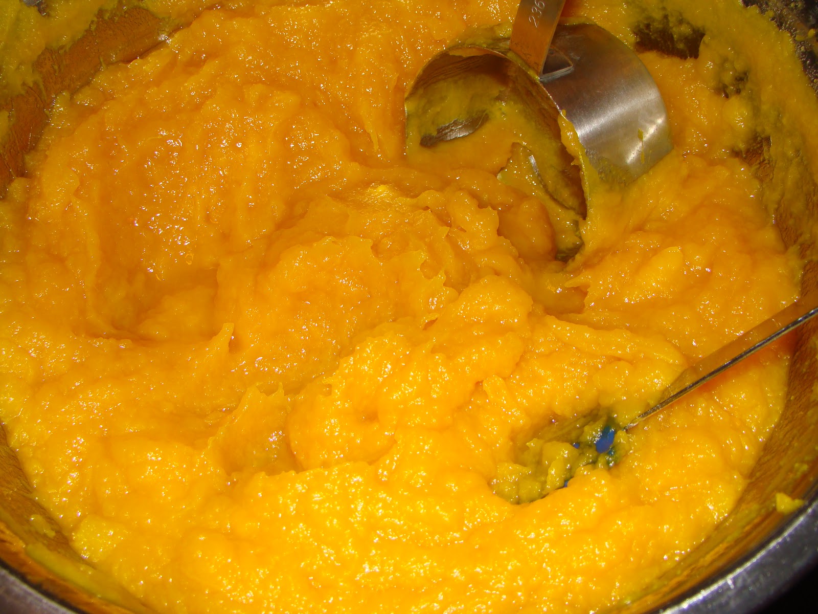 HoneyBeeHive: On the NC Candy Roaster......