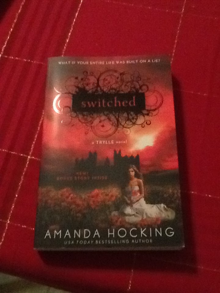 Amanda Hocking Book Signing