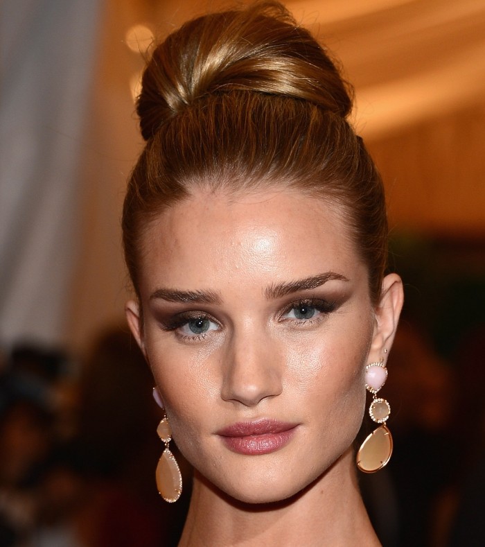 Dicas de Mulher Virtuosa: COQUE ROSQUINHA