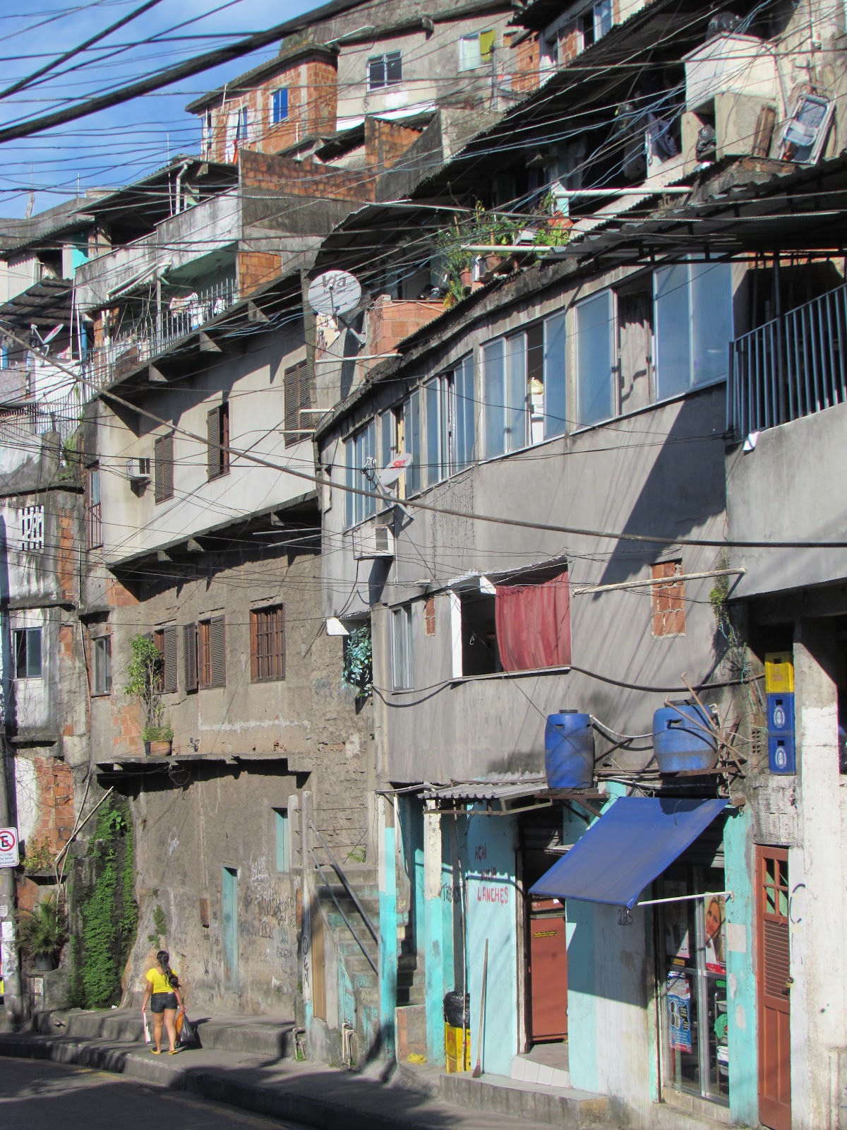 Handwerk Textiles: Favela Tour