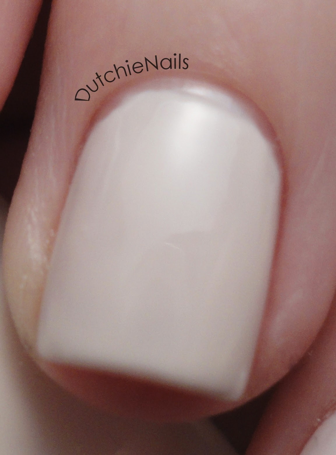 Dutchie Nails: OPI Cream In My Coffee