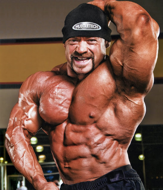 Muscle Lover: American IFBB Pro bodybuilder Branch Warren "The Texas Titan"