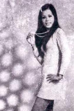 DynamicCambodia: SIENG Vanthy, “Younger Sister of SIENG Dy and Singer ...