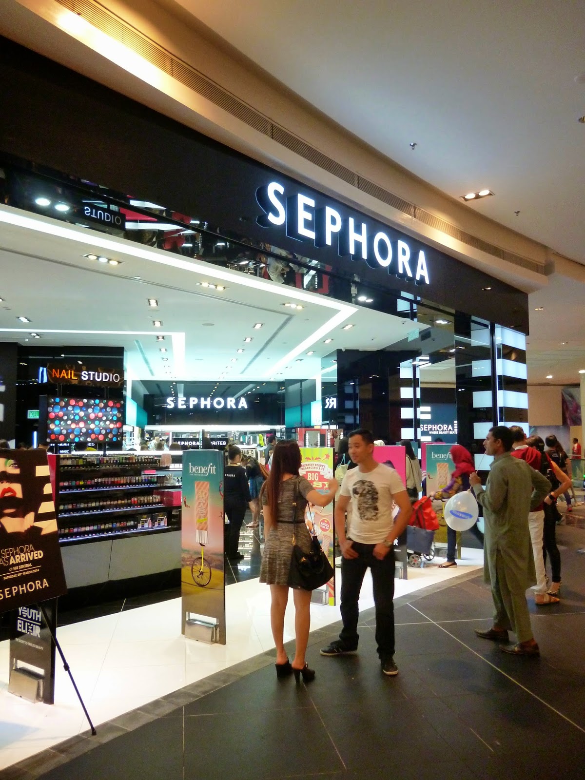 Sephora Branches Out with Nu Sentral Store
