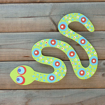 HEATHER BAXTER: SHAKE OFF THE SNAKE