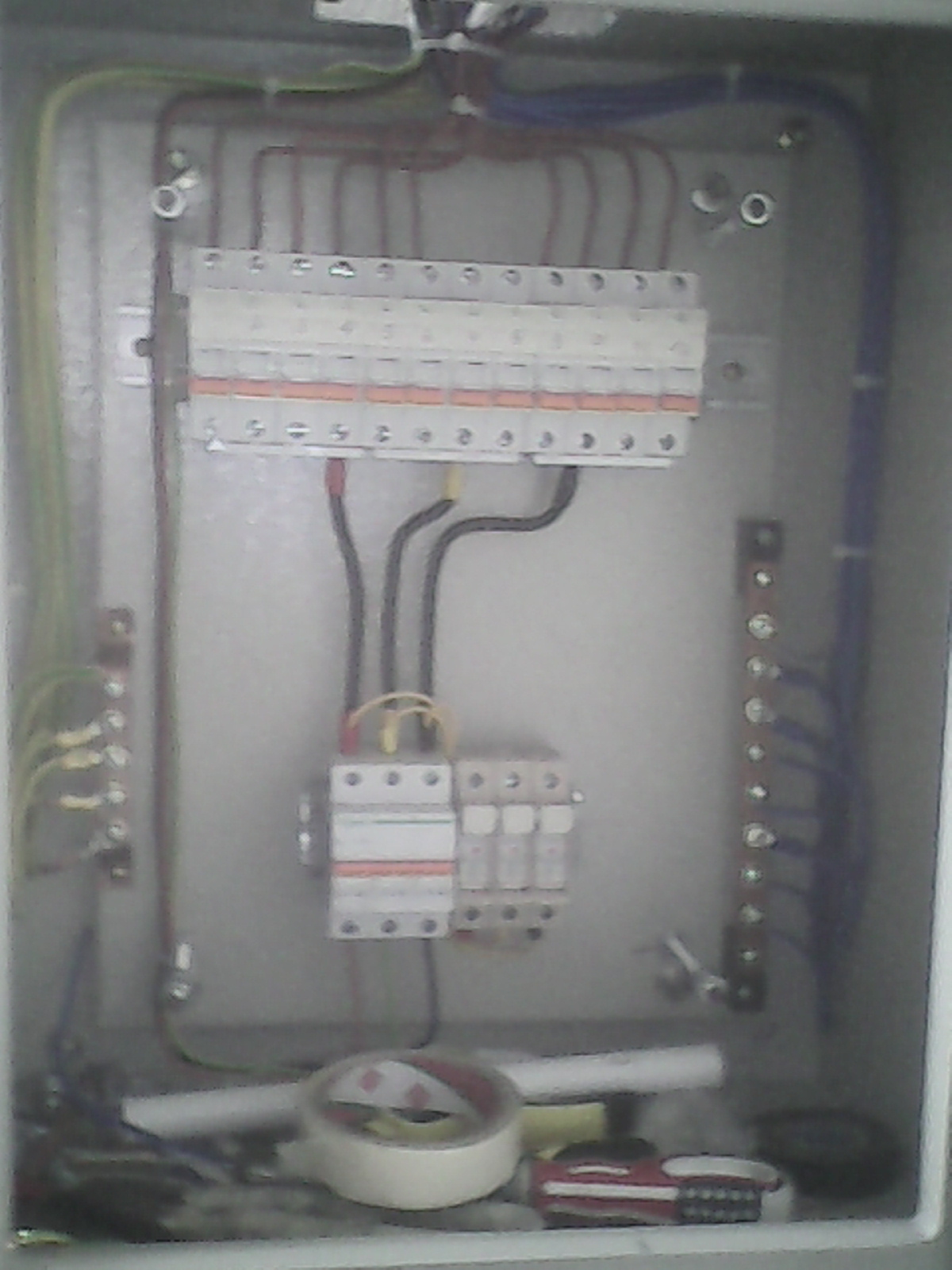 JASA TUKANG LISTRIK,PERBAIKAN KONSLETING LISTRIK CIGANJUR ...