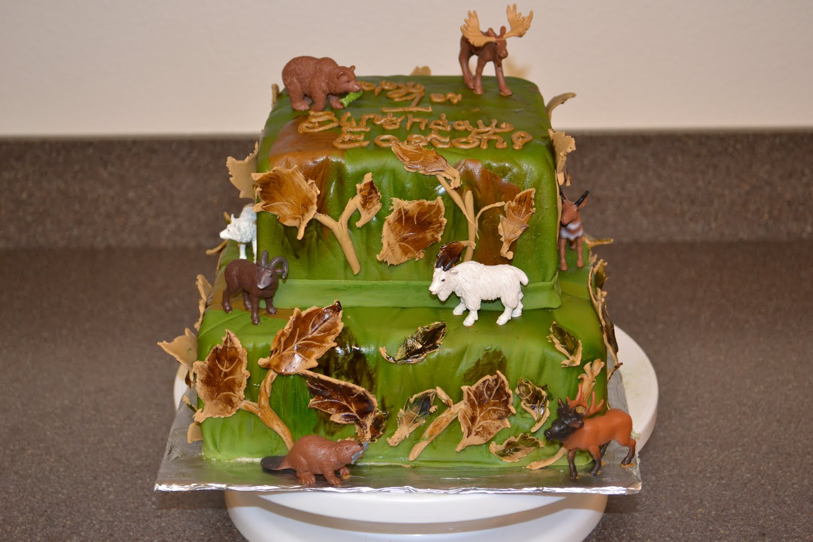 Just Dezzertz............. Because you deserve it!: Hunting cake