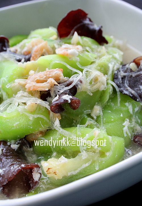 Table for 2.... or more: Luffa with Glass Noodles - Cucurbits #1