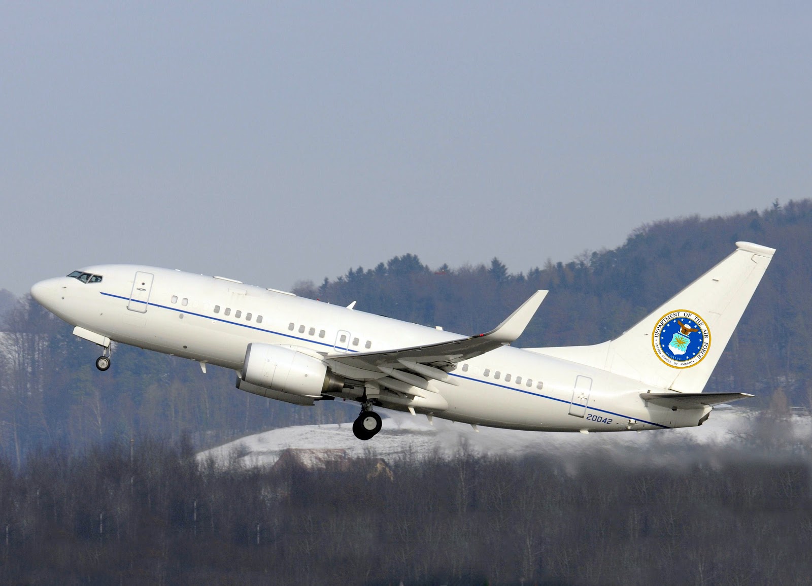 Jet Flugzeuge und Spezielles: US Air Force Boeing B737-7FD 20042