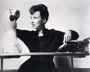 Kitten Vintage: Dress of the Week - Moonstone, 1938 - Elizabeth Hawes