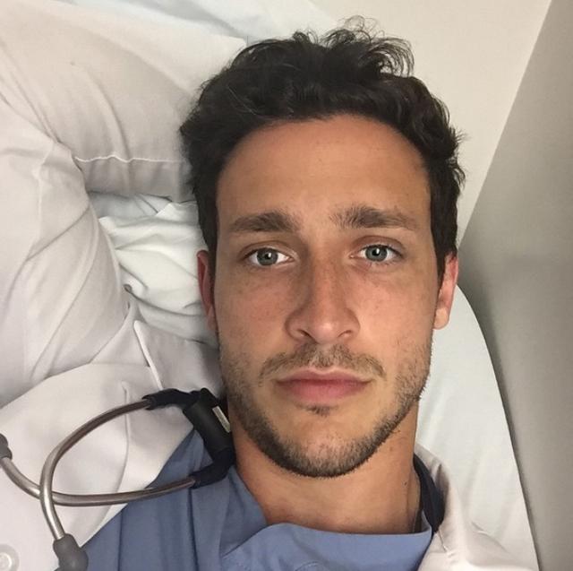 Los 5 doctores mas guapos del mundo por el #4 te enfermaras siempre.