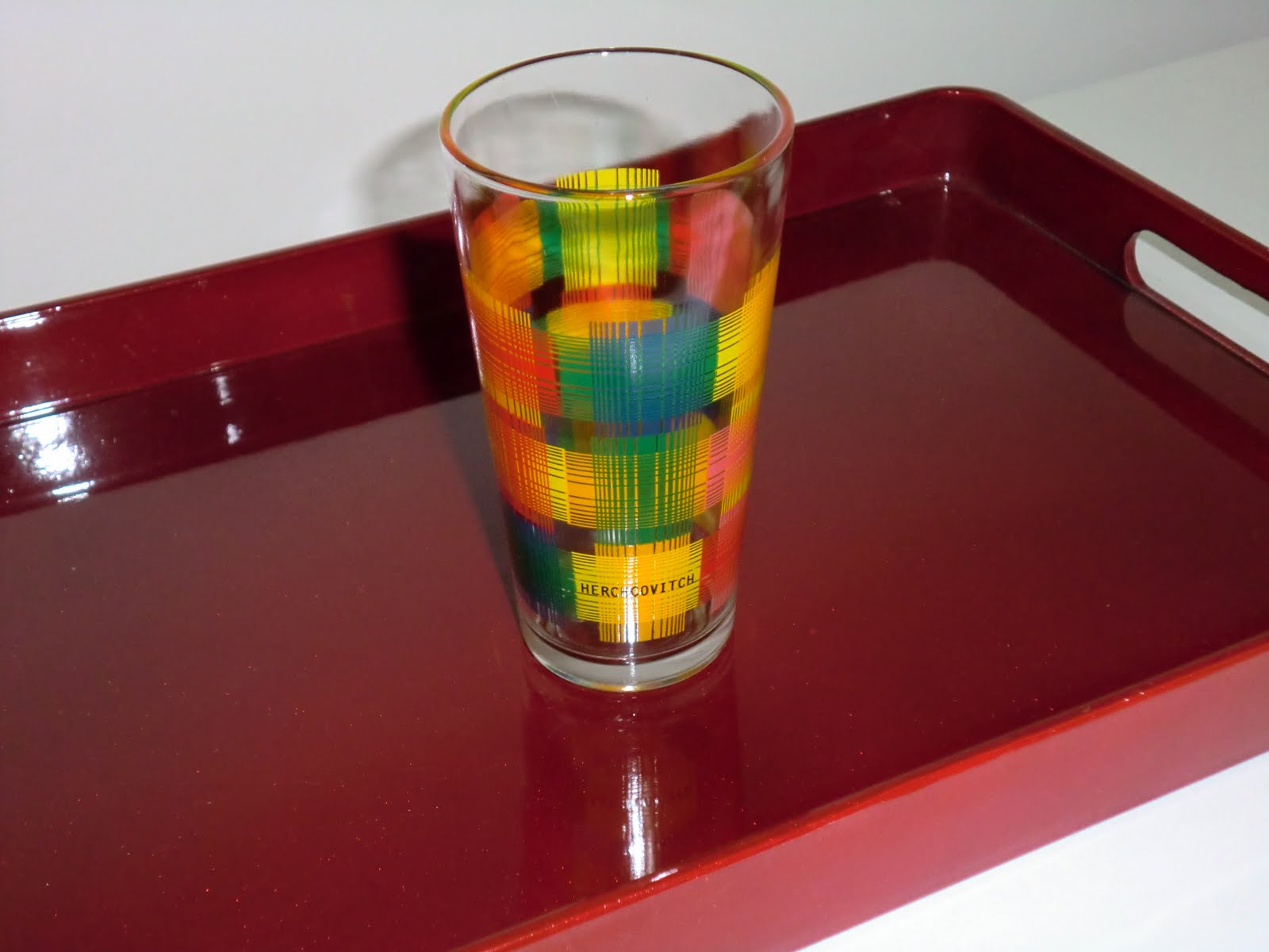 Mini projeto - Bandeja Colorida e Colecao de Copos - Casa e Reforma