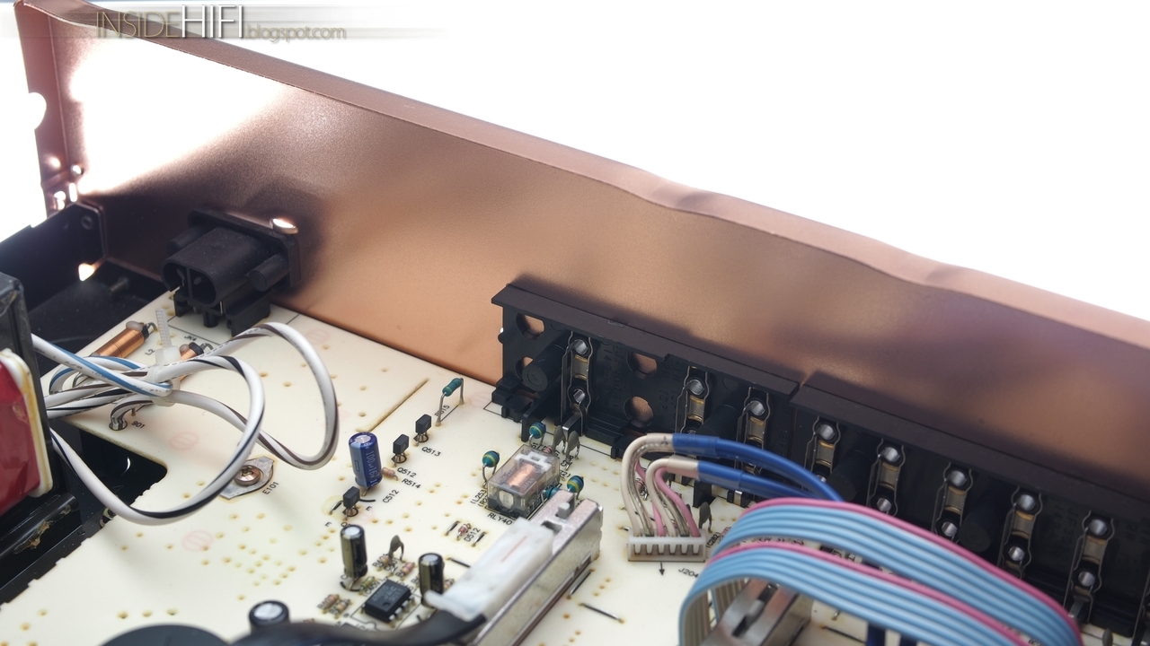 Inside Hi-Fi: Technics SU-A40 (SU-A40EG-K)