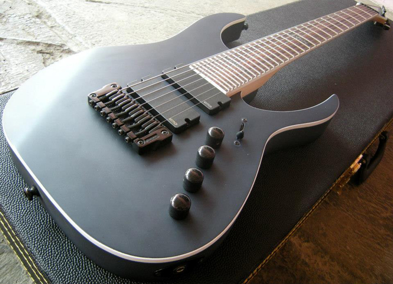 Malang Custom Guitar: Ibanez Custom 7 string