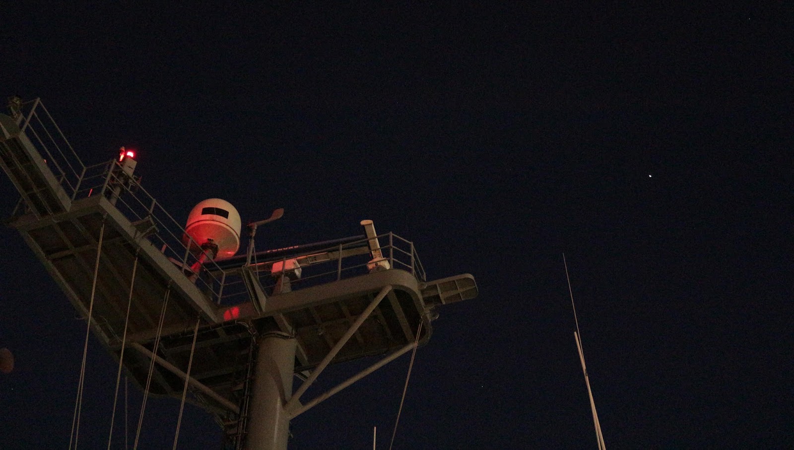 Of Reflected Starlight: f-stop: Space/Ship