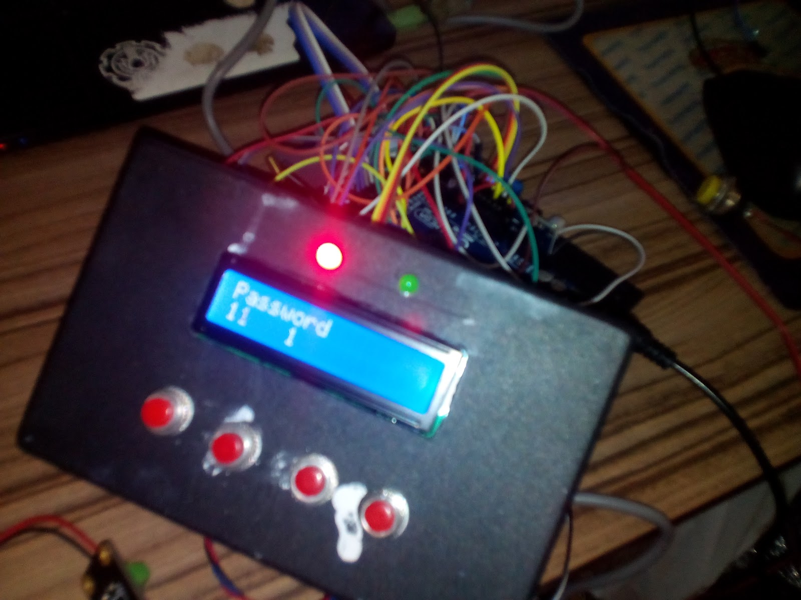 .: Membuat Alat Pengaman Rumah / Ruangan Berbasis Password dan SMS ...