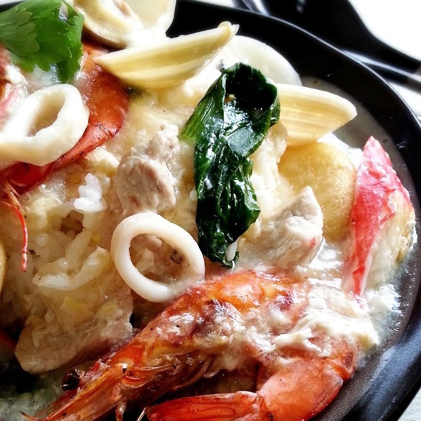 Assorted Seafood Mui Fan by Angelin Goh