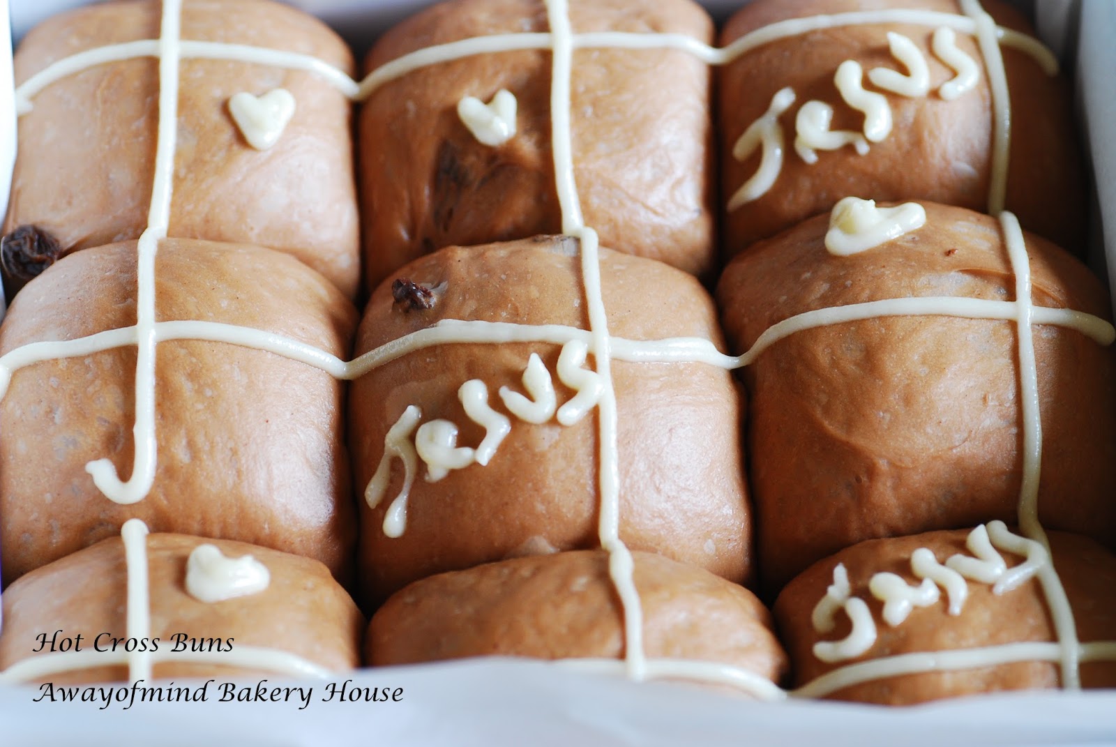 Awayofmind Bakery House: Hot Cross Buns (65C Water Roux / Tangzhong Method)