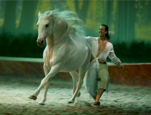 Florilège: CAVALIA - SPECTACLE EQUESTRE - CANADA