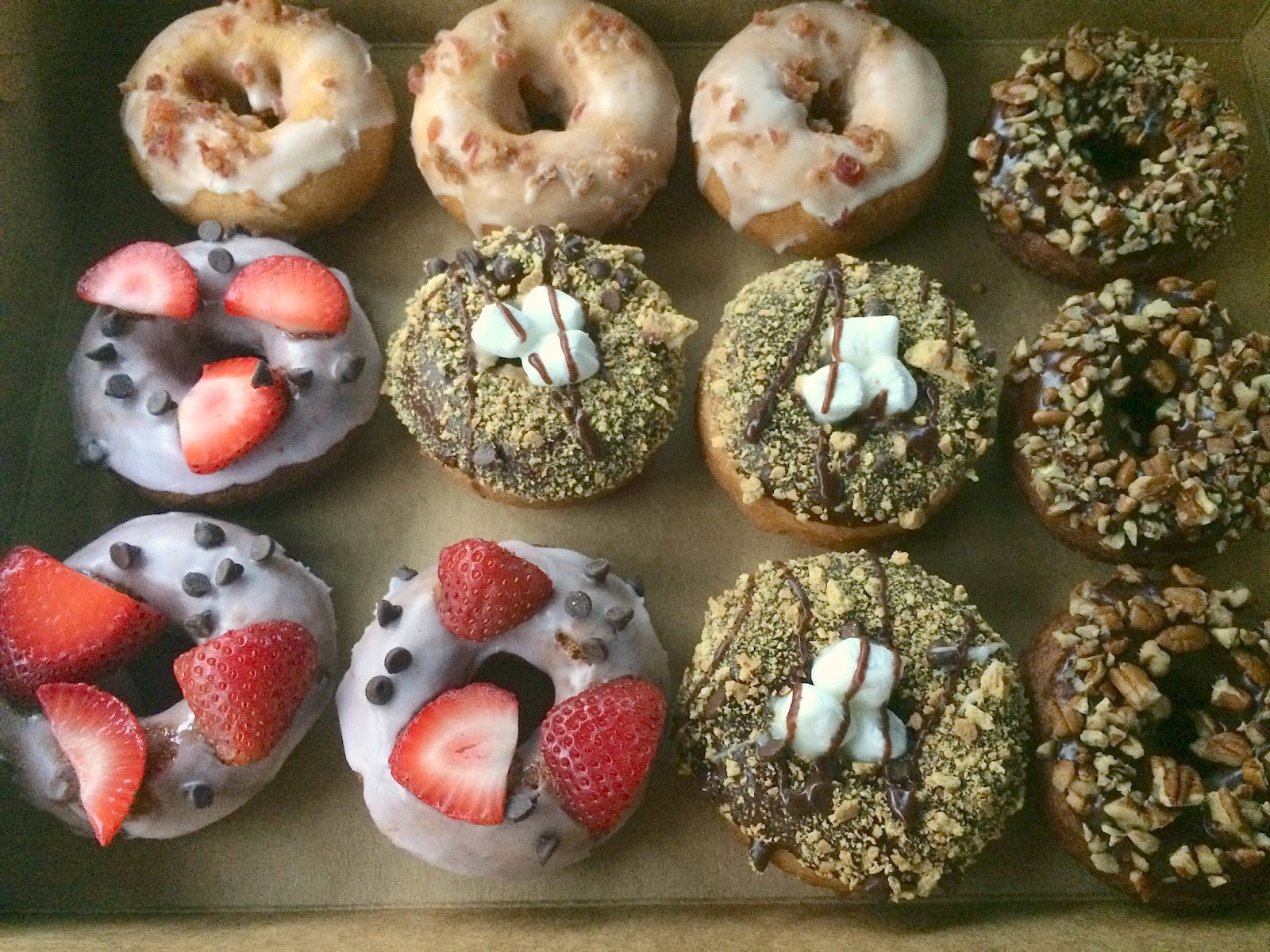 Livin The Good Life: The Donut Kitchen