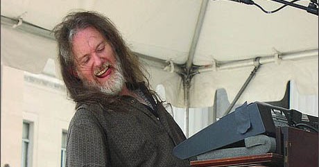 Zona Rock Dan Metal : DOUG INGLE