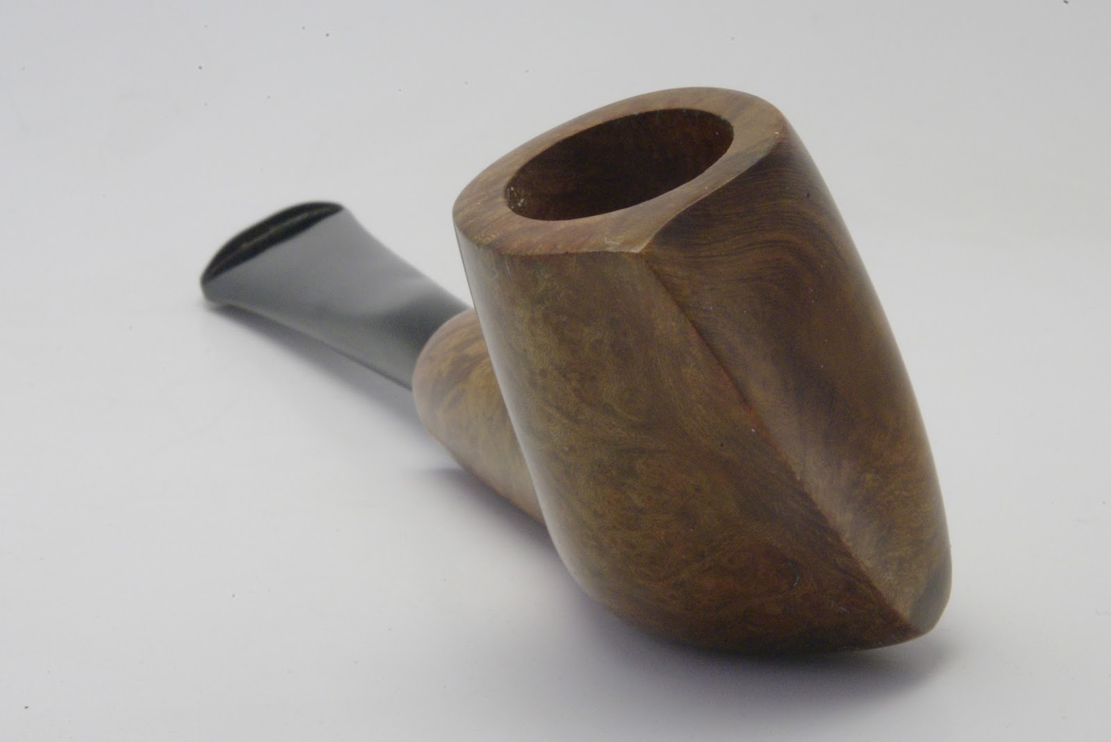 Kemble Pipes: The Wizard's Prow