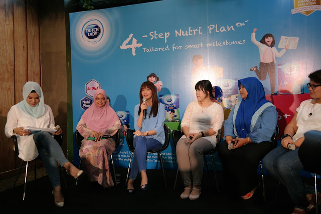 Step by Step Nutrition and Nurturing Guidance by Dutch Lady