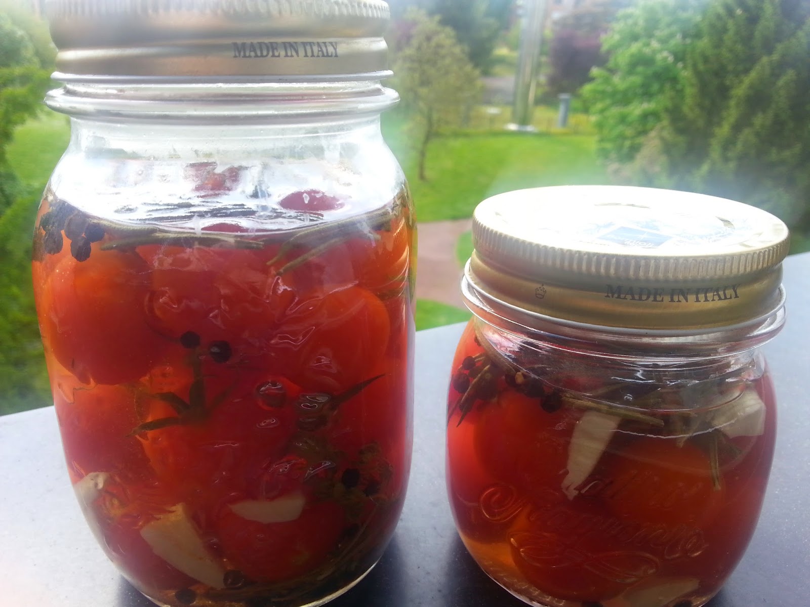 Un jour en cuisine: Pickles de tomates cerises
