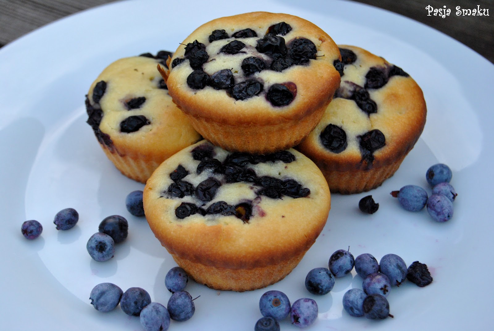 Muffinki z jagodami - Pasja Smaku