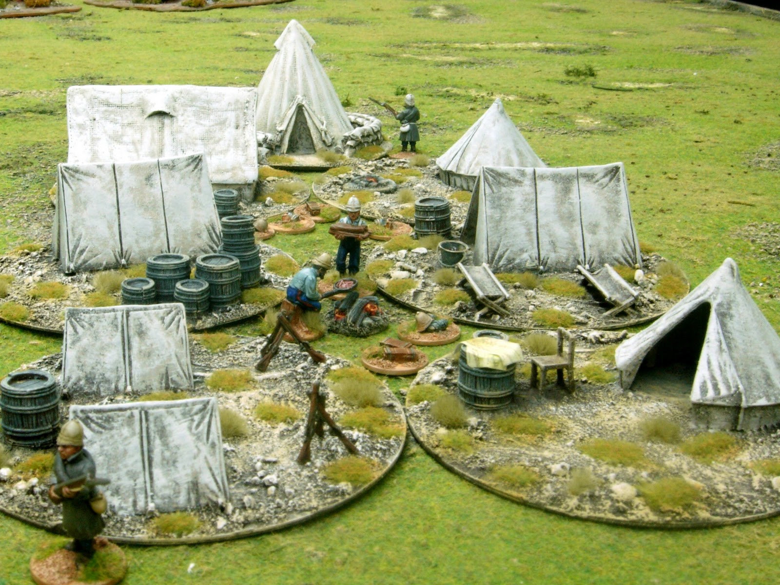 Wargaming with Silver Whistle: COLONIAL CAMP SET
