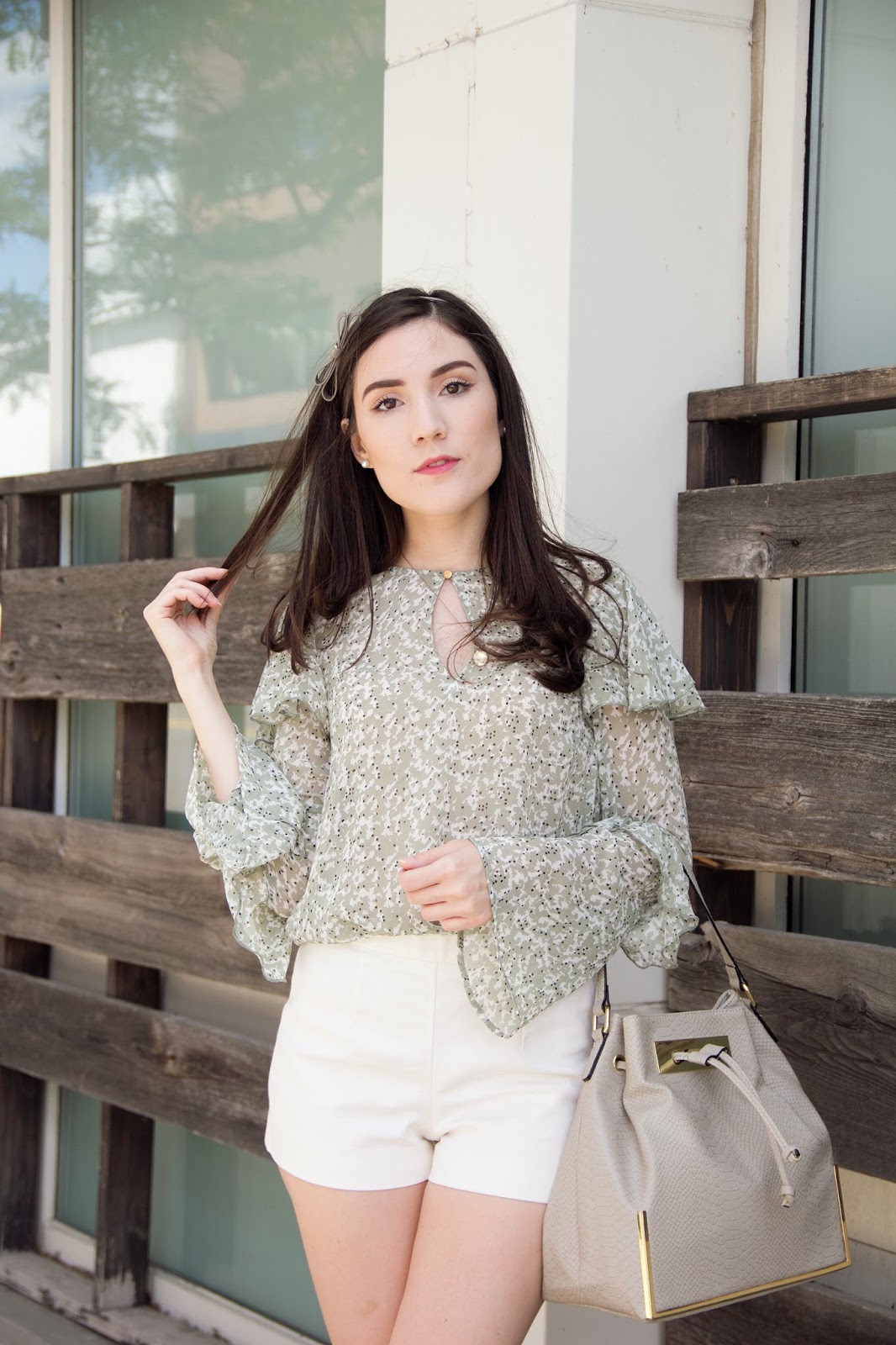 Ruffled sleeves | Carolina Pinglo