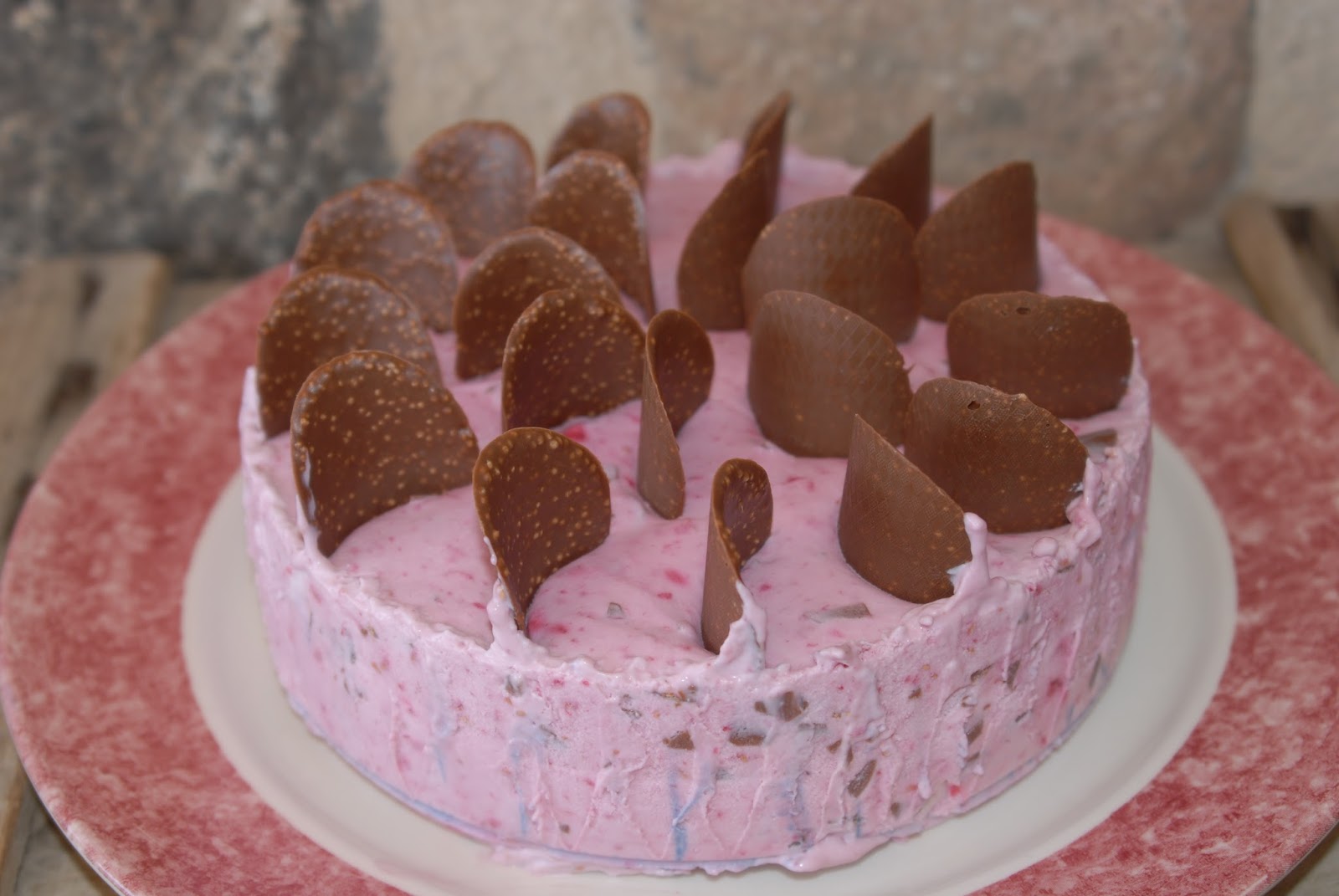 Bakemester Snipp: Bringebær og noblesse iskake