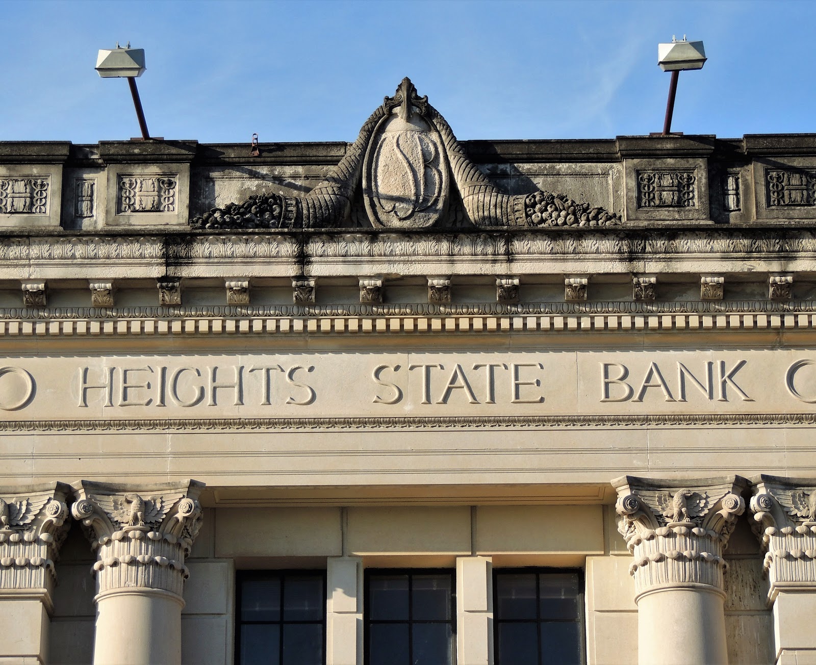 Houston in Pics: Rockefeller Hall - Heights State Bank Building