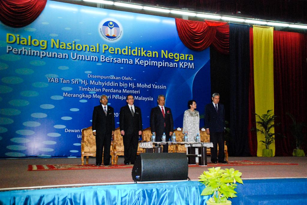 Dialog Nasional Pendidikan Bermula