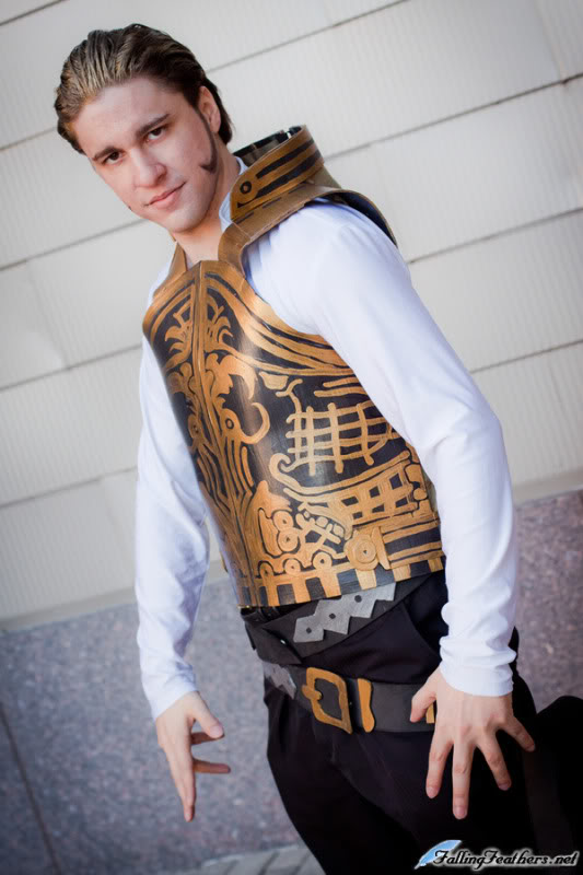 Final Fantasy Cosplay: Balthier Cosplay from Final Fantasy XII