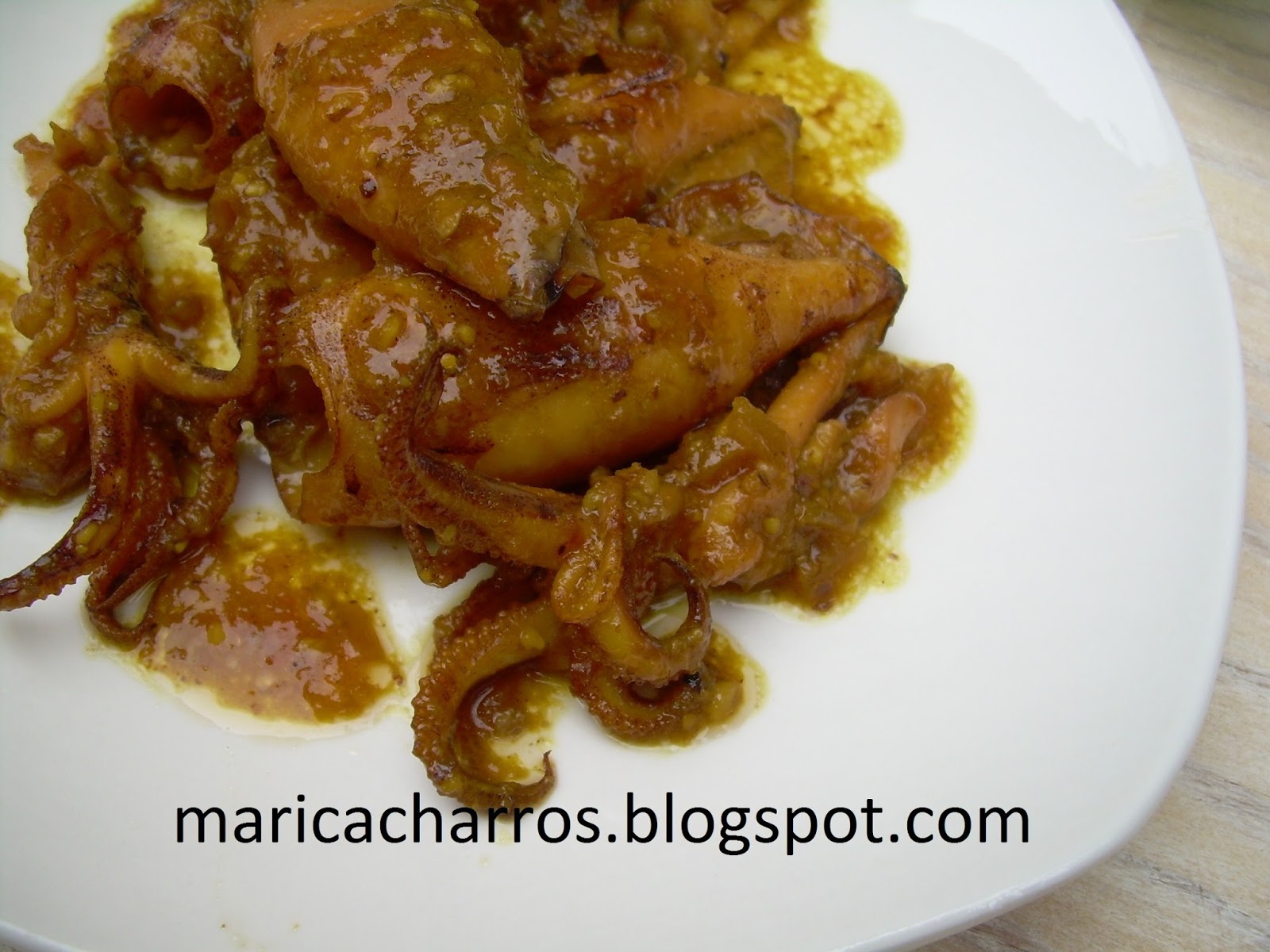 Chipirones en salsa de almendras | Maricacharros