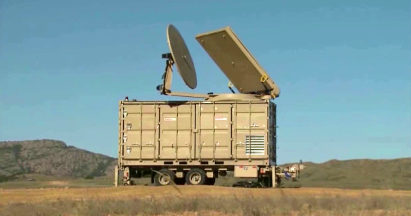 desarrollo defensa y tecnologia belica: Este emisor de microondas inutiliza al instante todos ...