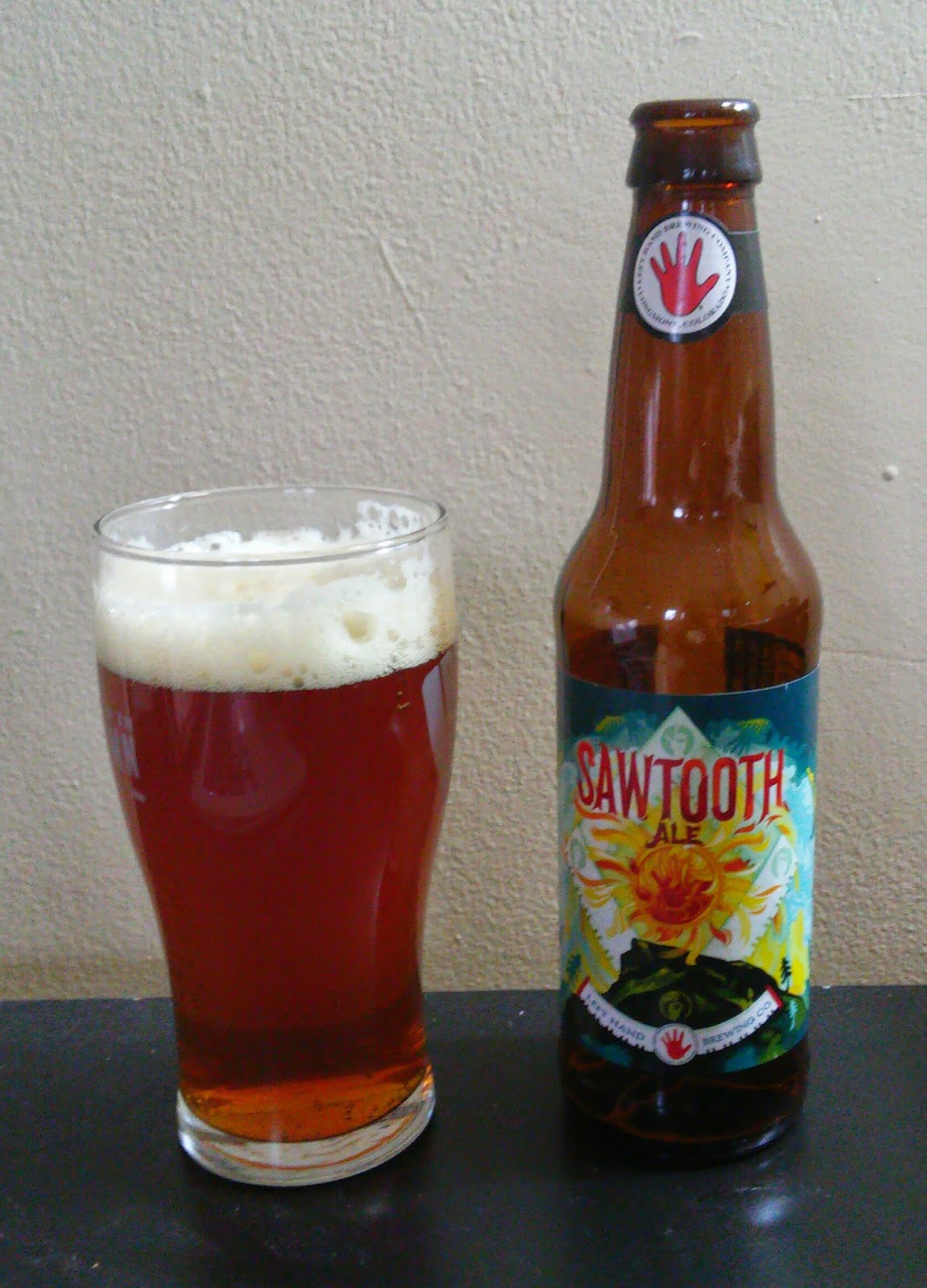Nick's Beer Blog: Left Hand Sawtooth Ale Review