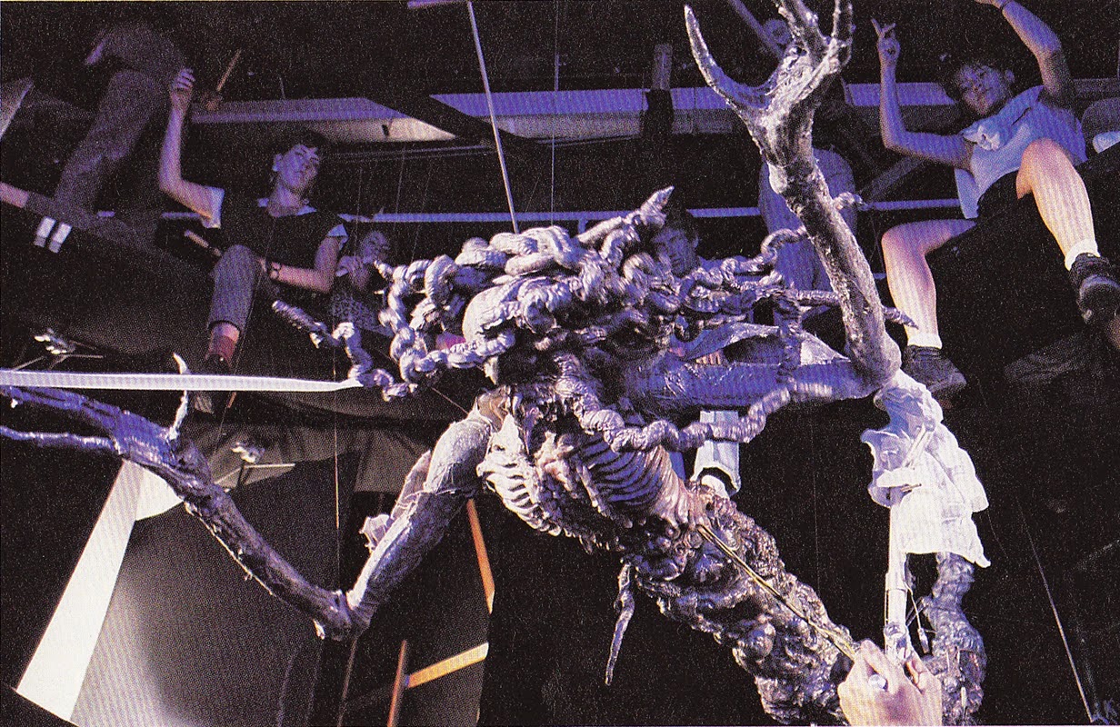 Poltergeist 2 Monster