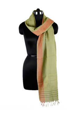 What are different types of stoles we can get