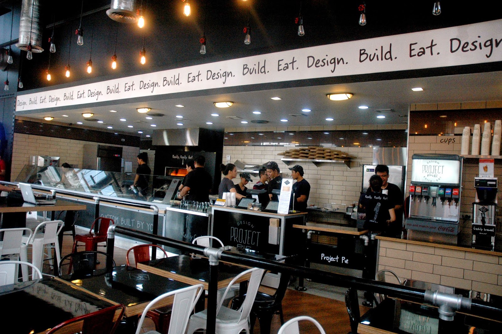 DUDE FOR FOOD: Designing, Building, and Eating Your Very Own Pizza at ...