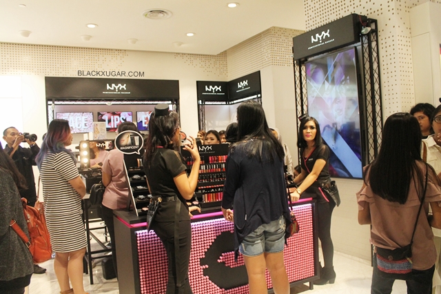 Konsep Baru NYX Store Bikin Nggak Mau Pulang - Adhel's Beauty Cafe