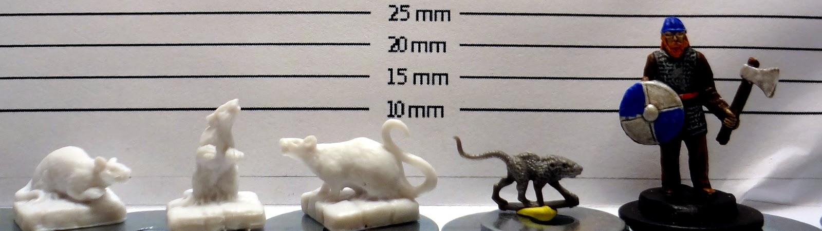 Cheap fantasy minis!: Using Reaper Bones minis in 1/72 scale